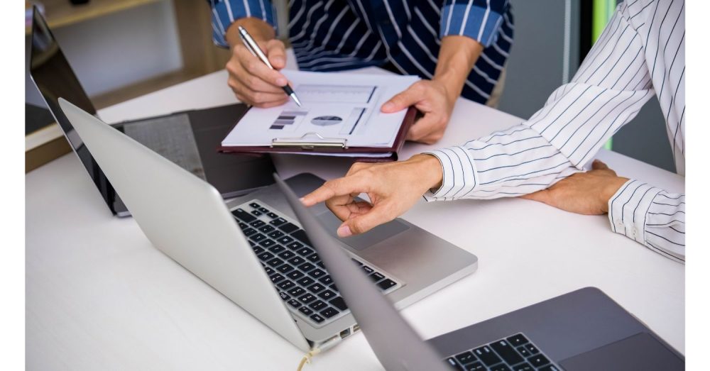 How to Conduct Qualitative Data Analysis | A Quick Guide